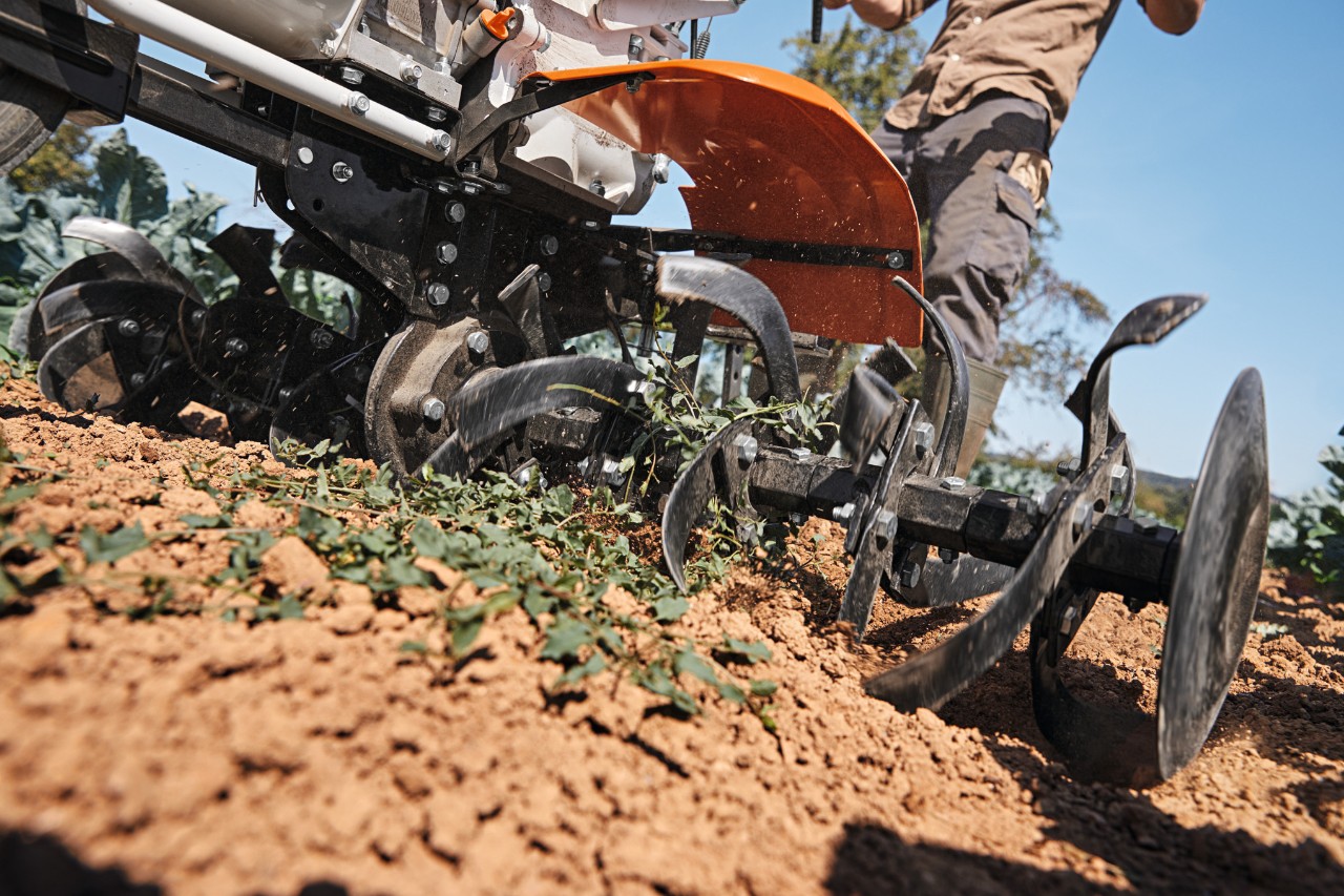 How Modern Farm Equipment Helps Small Indian Farms